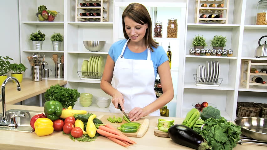 Homemaking Is More Than Just Housekeeping | Traditional Catholic ...