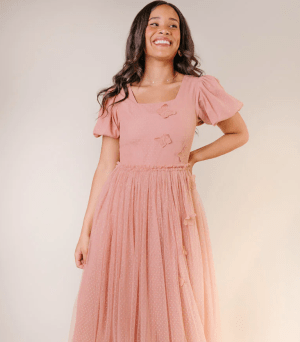 Modest Dresses | Traditional Catholic Femininity 🌹🙏🌹