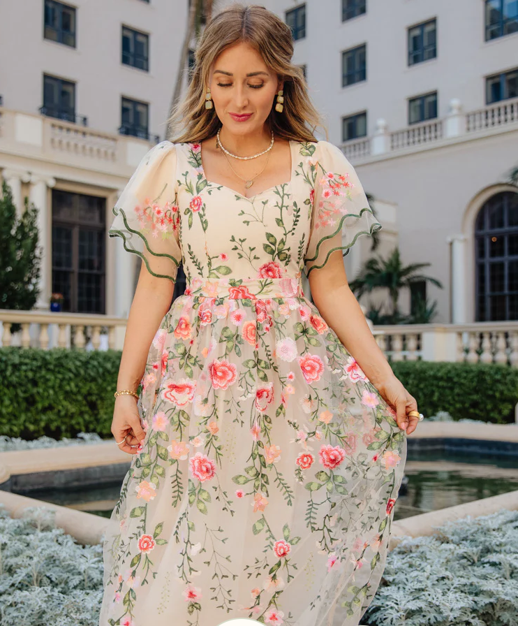 Modest Dresses | Traditional Catholic Femininity 🌹🙏🌹